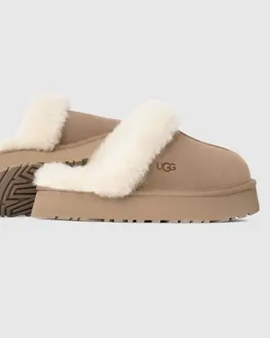 UGG Disquette Logo Embossed Platform Slippers