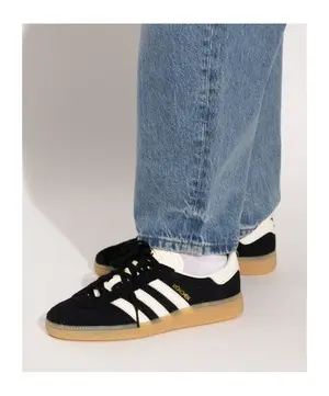 ADIDAS ORIGINALS Lace-up Low-top Sneakers