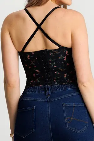 POPILUSH Underwire Lace Corset Bustier With Convertible Straps - Flora