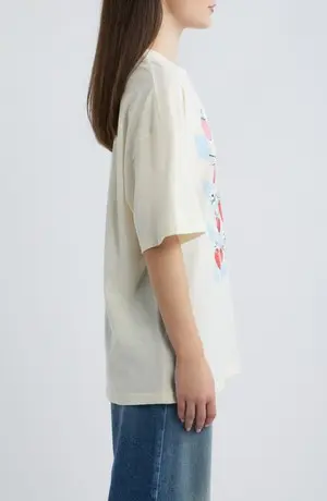 GOLDEN HOUR Strawberry Fields Graphic T-shirt