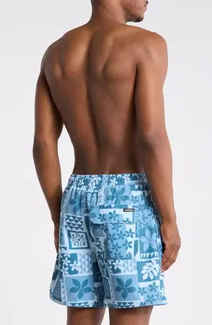 Quiksilver 17" Stretch Swim Trunks - Skyway