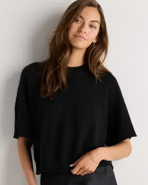Quince Women's Mongolian Cashmere Cropped Oversized T-shirt Black
