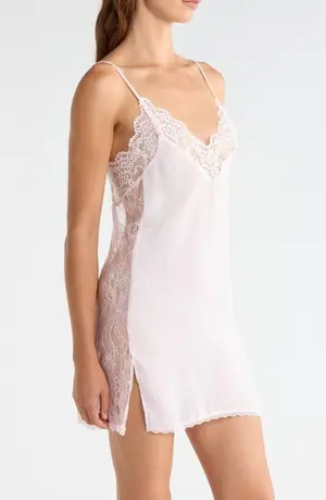 IN BLOOM BY JONQUIL Maxine Lace Trim Satin Chemise