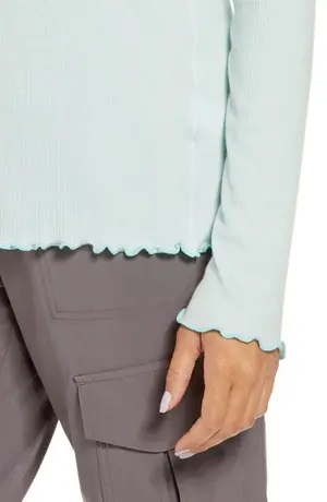 Zella Lettuce Edge Long Sleeve Rib T-shirt