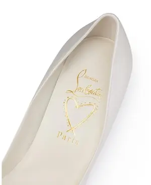 CHRISTIAN LOUBOUTIN Miss Z Pumps - Bianco