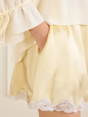 Chloé Lace-trimmed Silk-satin Shorts