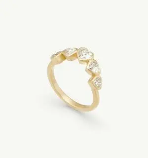CECE JEWELLERY The Sweetheart Ring With Heart Shaped Diamonds