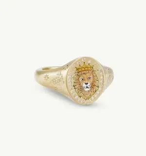 CECE JEWELLERY Warrior Ring With Enamel Lion Motif And Diamond Accents - Gold