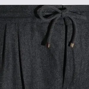 Brunello Cucinelli Drawstring Elastic Waist Trousers - Black