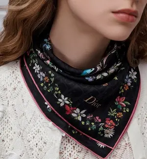 Dior Dioriviera Arabesque 90 Square Scarf