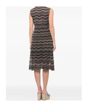 D.exterior Sleeveless Chevron Knit Midi Dress
