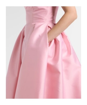 Monique Lhuillier Strapless Gown