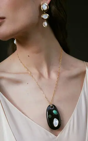 LIZZIE FORTUNATO Reliquary Pendant Necklace