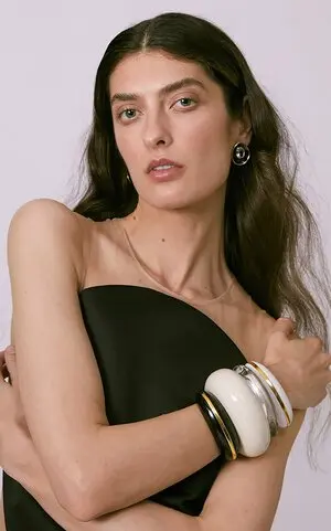 LIZZIE FORTUNATO Obsidian Pool Earrings