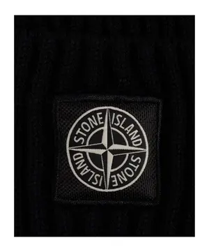 Stone Island Ribbed Beanie With Logo Detail