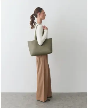 Cuyana Small Easy Tote - Olive