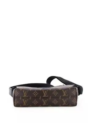 LOUIS VUITTON Macassar Monogram Canvas Messenger Bag