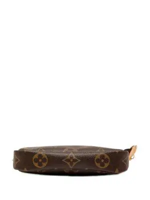LOUIS VUITTON Monogram Mini Pochette Accessoires Handbag