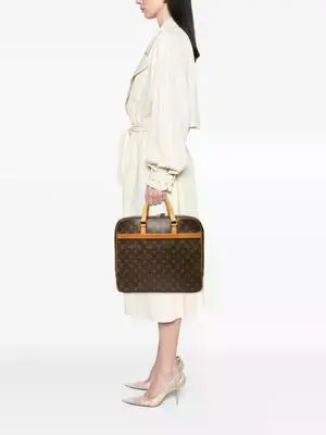 LOUIS VUITTON 2002 Monogram Porte Documents Pegase Business Bag