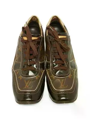 LOUIS VUITTON Globe Trotter Lace-up Leather Sneakers