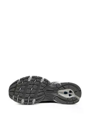 NEW BALANCE 530 Sneakers