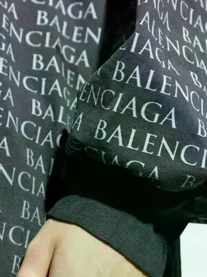 Balenciaga Printed Long-sleeved T-shirt