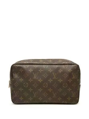 LOUIS VUITTON Monogram Trousse Toilette 28 Clutch Bag - Brown