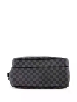 LOUIS VUITTON Leo Messenger Bag Damier Graphite