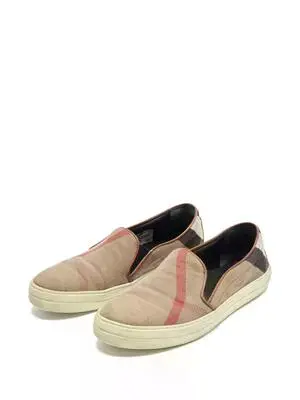 Burberry Novacheck Slip-ons