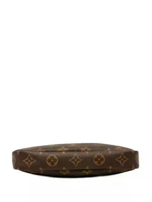 LOUIS VUITTON Monogram Pochette Accessoires Shoulder Bag