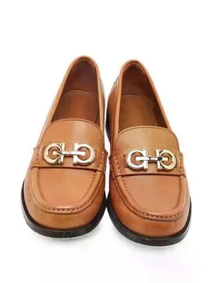 FERRAGAMO Gancini Leather Loafers