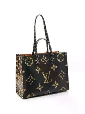 LOUIS VUITTON Monogram Giant Jungle Onthego Tote Bag