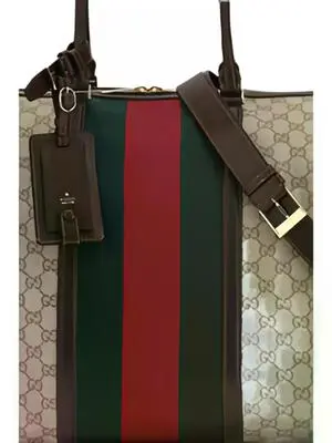 Gucci Gg Supreme Duffle Bag