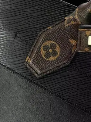 LOUIS VUITTON City Steamer Satchel Mm Monogram Canvas And Leather