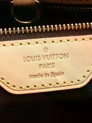 LOUIS VUITTON Monogram Wilshire Pm Handbag