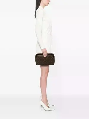 LOUIS VUITTON Monogram Trousse Toilette 28 Clutch Bag - Brown