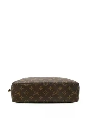 LOUIS VUITTON Monogram Trousse Toilette 28 Clutch Bag