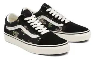VANS Desert Old Skool Sneakers - Black/white