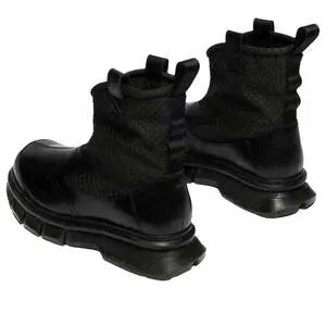 Dr. Martens Qubist Rigger Boots