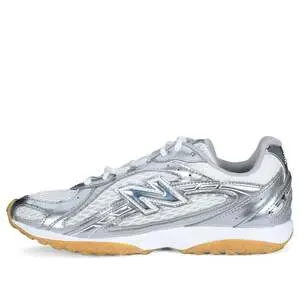NEW BALANCE 204l Sneakers - Silver Metallic/white