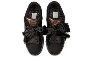 PUMA Suede Heart Artica Wn's Sneaker - Black