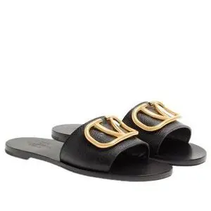Valentino Garavani Calfskin Point Vlogo Signature Slide Sandal - Black