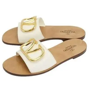 Valentino Garavani Calfskin Point Vlogo Signature Slide - Ivory