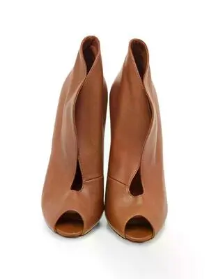 GIANVITO ROSSI Peep-toe Pumps