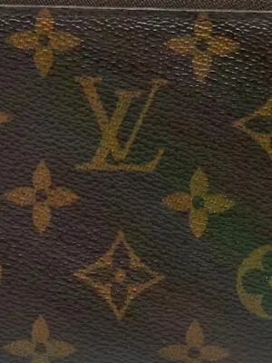 LOUIS VUITTON Zippy Monogram Wallet