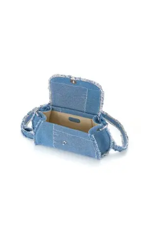 NOIRGAZE Scallop Bag With Raw-edge Detailing