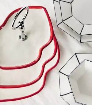 SERAX Les Objets Mouleversants Stand Wouters & Hendrix