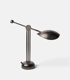 101 COPENHAGEN Stingray Table Lamp - Gold