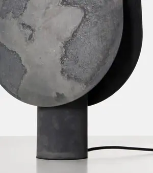 101 COPENHAGEN Clam Table Lamp