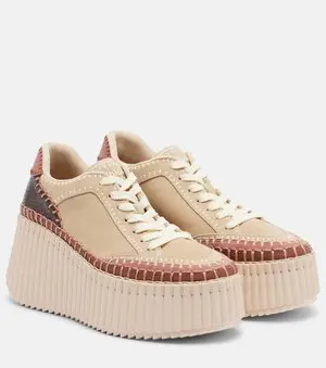 Chloé Nama Suede Platform Sneakers - Beige